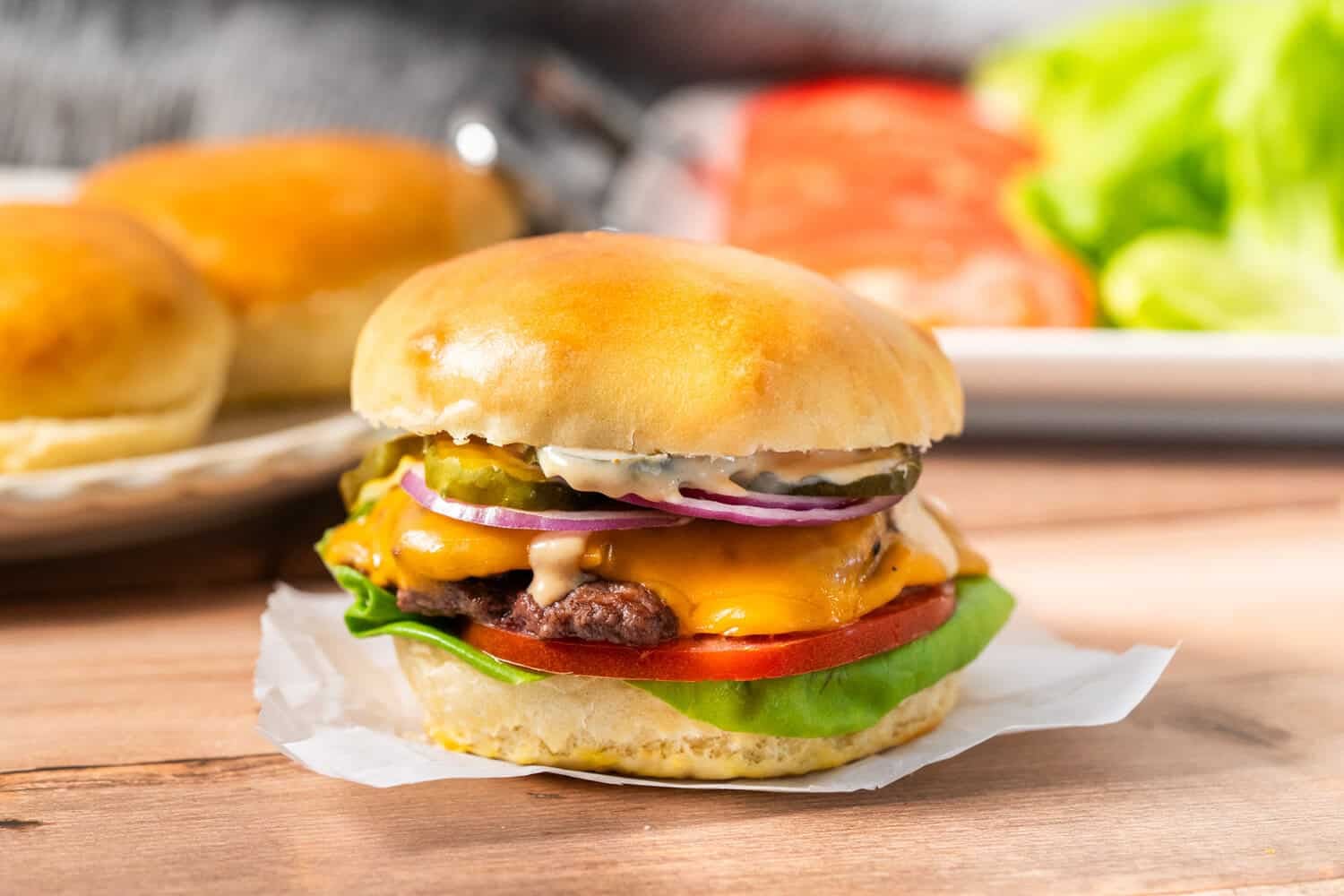 Easy Smash Burger Recipe (15 Minutes!)